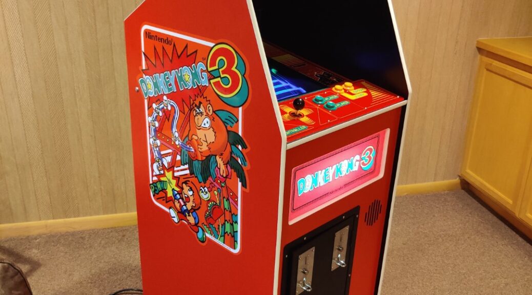 Donkey Kong 3 Cabaret Scratch Build - Sergio Stuff